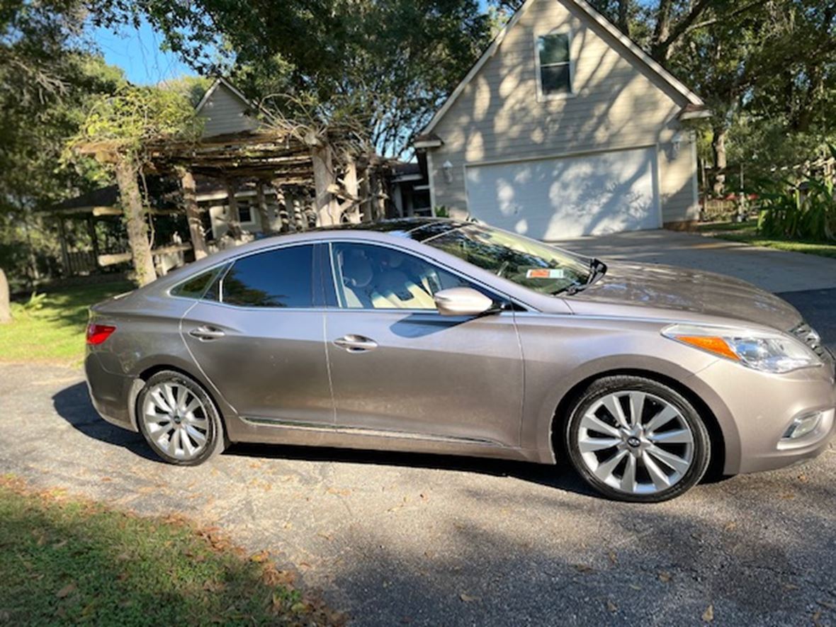 2011 Hyundai Azera for Sale by Owner in Willis, TX 77318