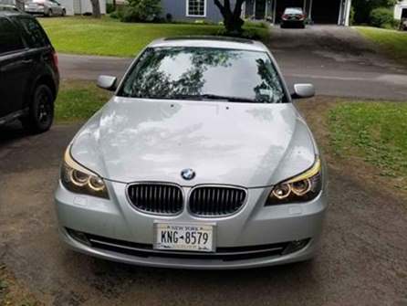 2009 BMW 528i Xdrive - Private Car Sale in Rochester, NY 14610