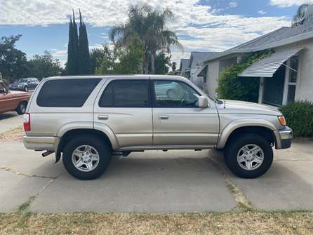 2001 Toyota 4Runner for Sale by Owner in Lodi, CA 95240