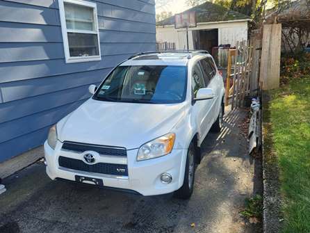 2011 Toyota Rav4 for Sale by Owner in North Attleboro, MA 02760