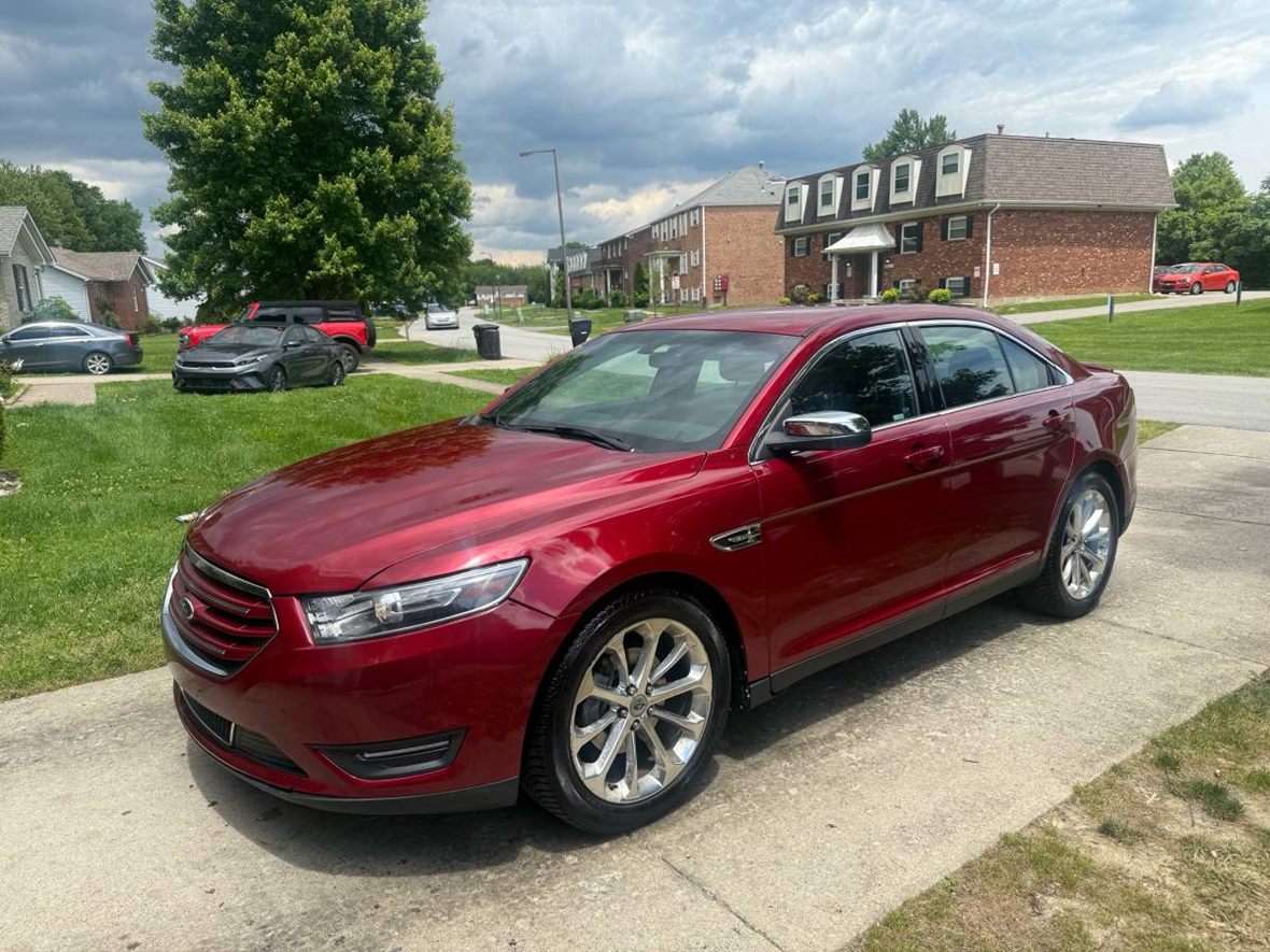 2013 Ford Taurus Limited Sale by Owner in Los Angeles, CA 90011