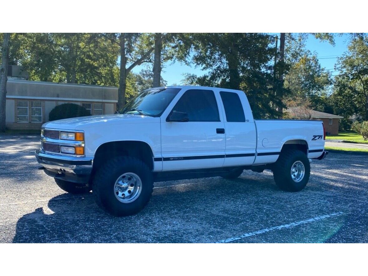 1998 Chevrolet Silverado 1500 by Owner in Culver City, CA 90230