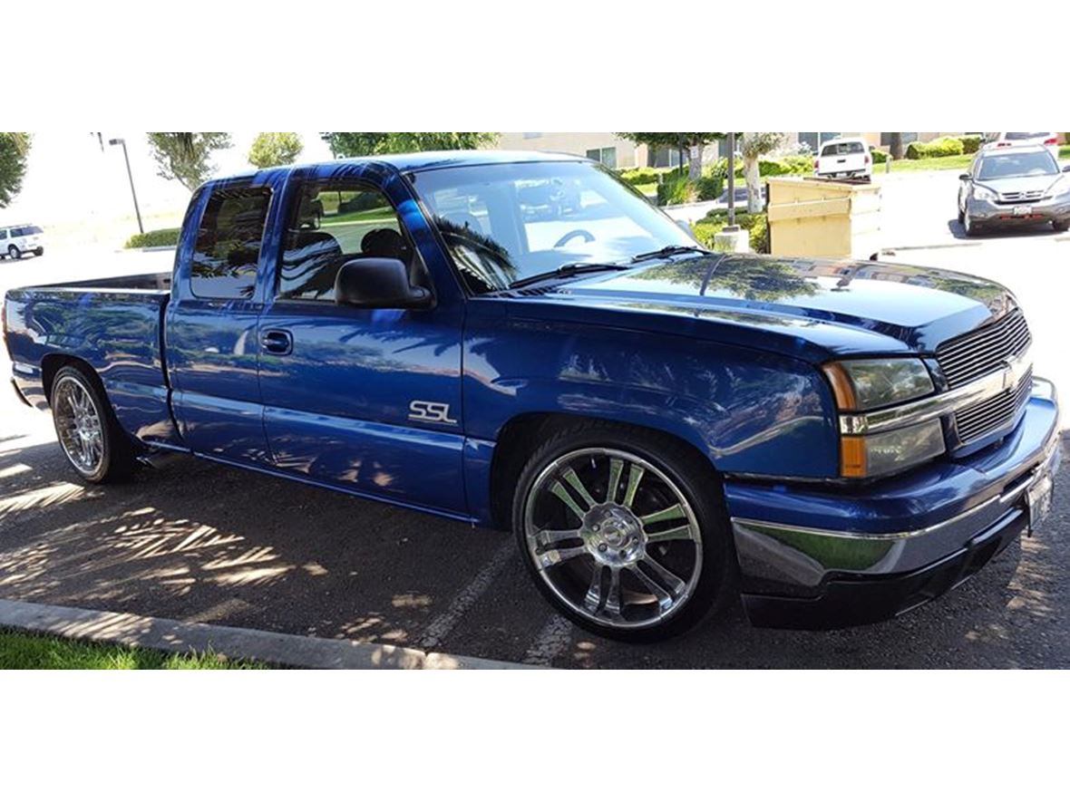 2004 Chevrolet Silverado 1500 SS by Owner in Patterson, CA 95363