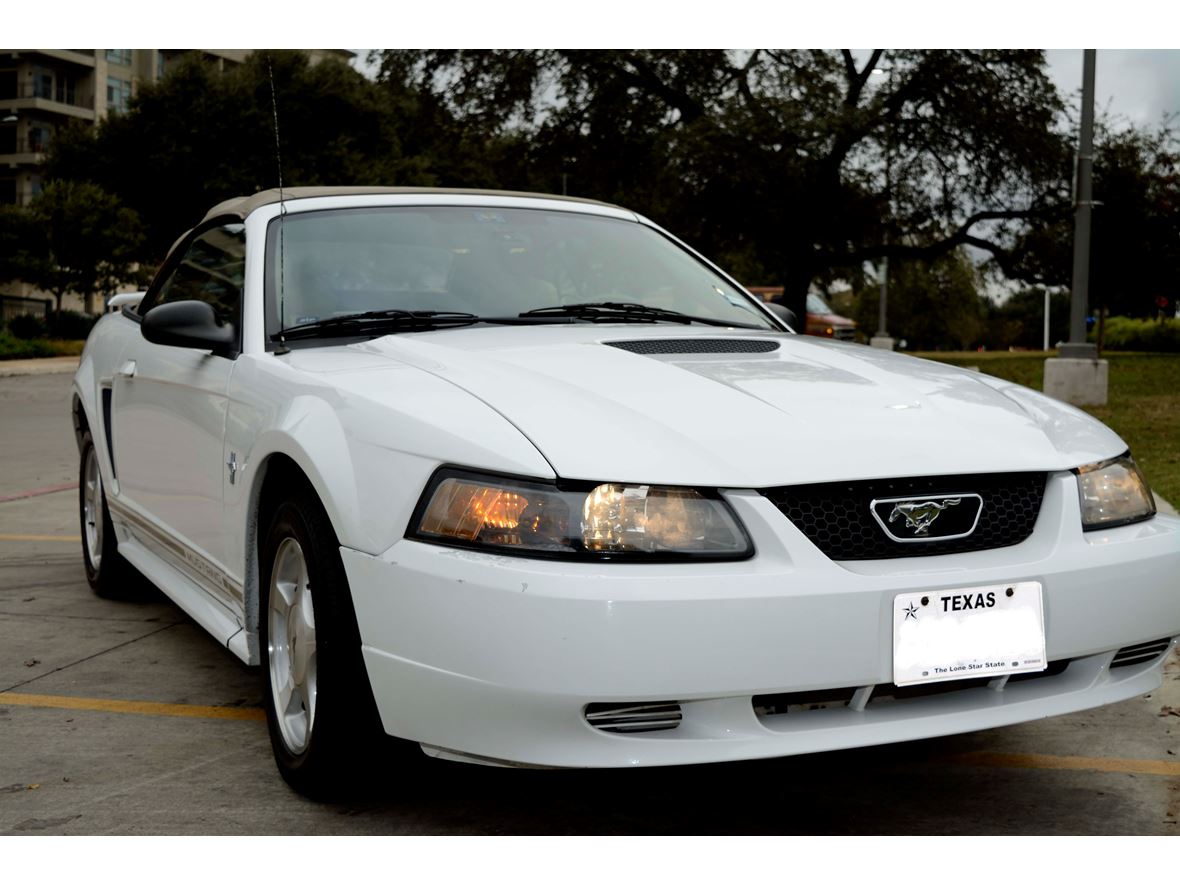 2001 Ford Mustang for Sale by Owner in Austin, TX 78785