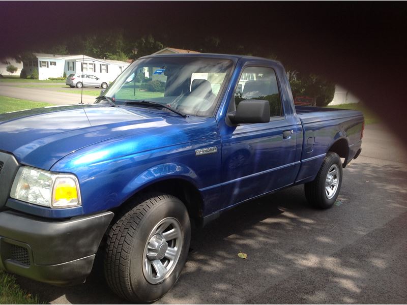 2007 Ford Ranger xlt for Sale by Owner in Lisbon, ME 04250