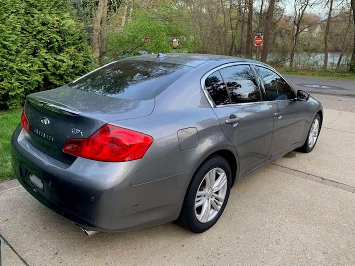 2012 Infiniti G37X - Private Car Sale in West Islip, NY 11795