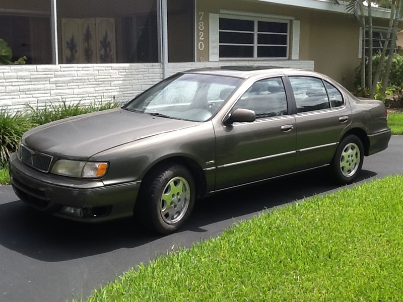 1999 Infiniti I30 - Classic Car - Miami, FL 33156