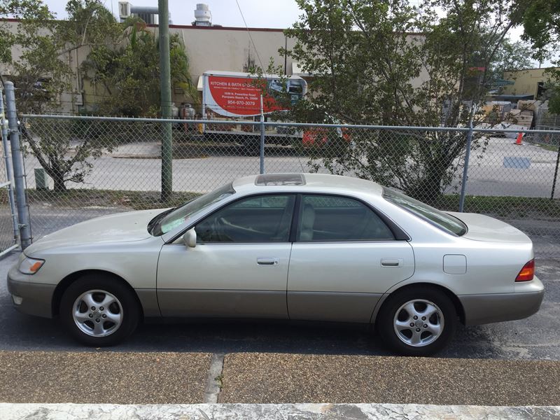 2007 Lexus ES 300 for Sale by Owner in Fort Lauderdale, FL 33359