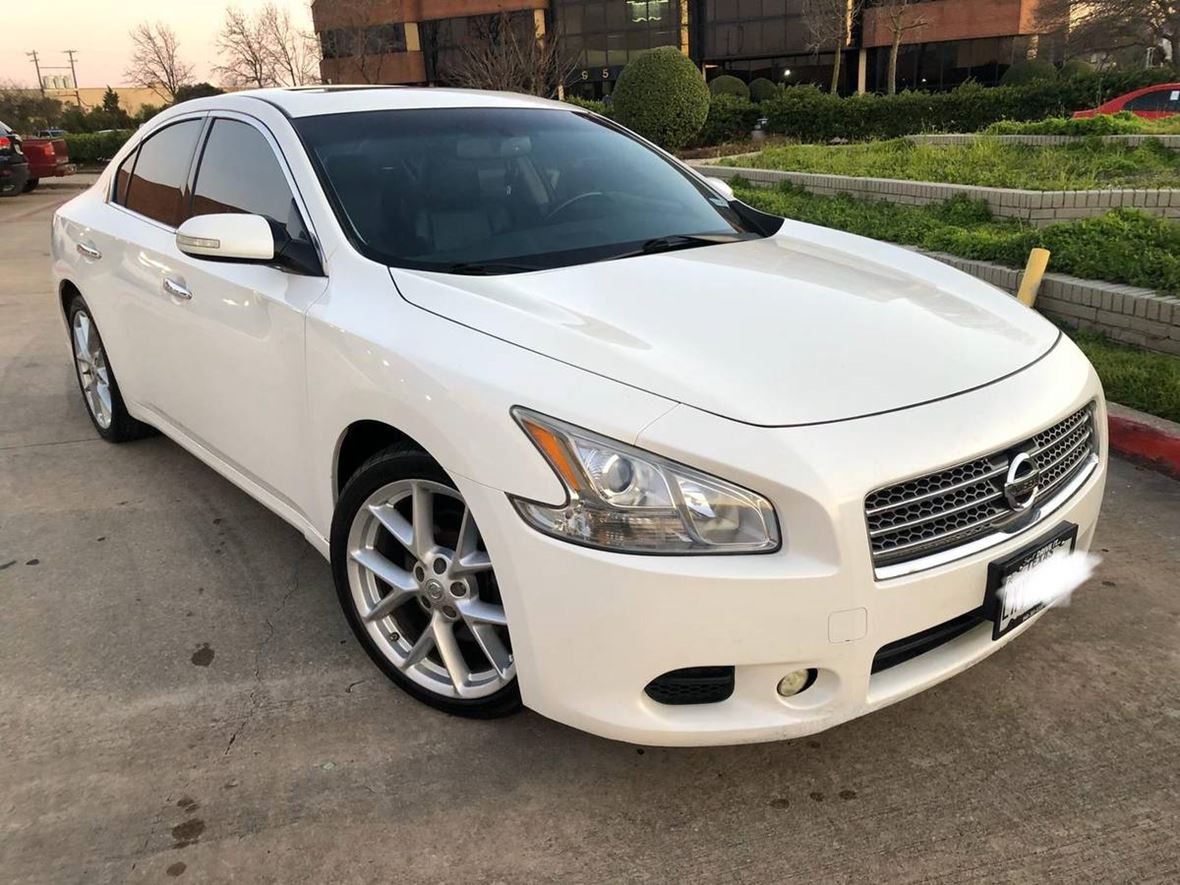 2009 Nissan Maxima for Sale by Owner in Orlando, FL 32835